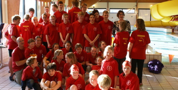 Apotheek De Linie nieuwe hoofdsponsor DWV Doesburg - DoesburgDirect.nl